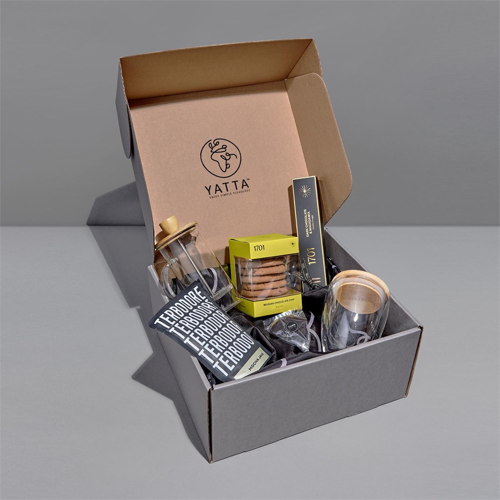 Yatta Premium Pleasures Hamper – Gift Africa